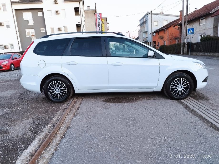 Ford Focus Karavan 1.6 TDCI VIVA **REG 1 GOD**, 2011 god.