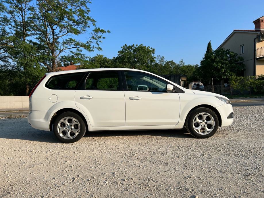 Ford Focus Karavan 1.6TDCI, 2010 god.
