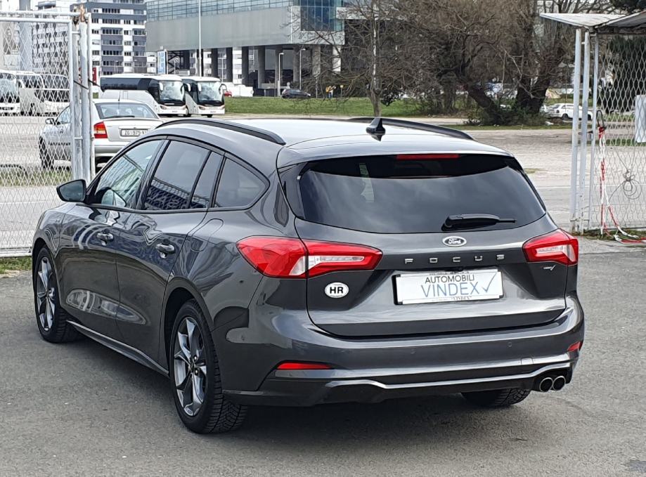 Ford Focus Karavan 2,0 TDCi ST Line Full MATRIX 99900 KM., 2019 god.