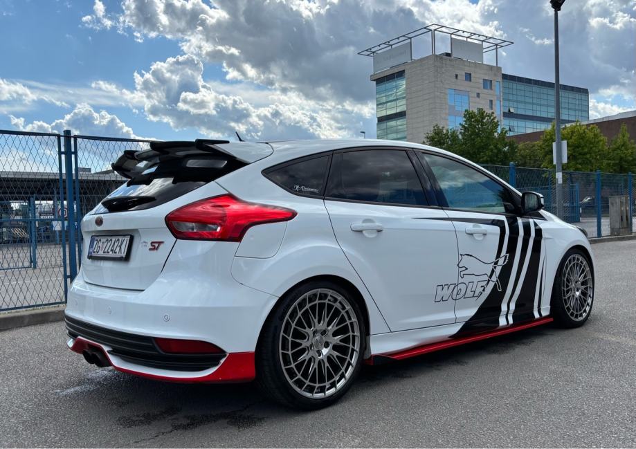 Ford Focus ST 2,0 ST3, 2015 god.