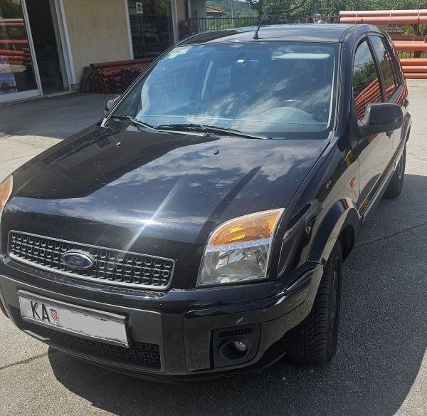 Ford Fusion 1,4, 2010 god.