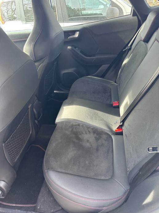 Ford Puma ST Performance Pack - Jamstvo + 2 Seta guma, 2022 god.