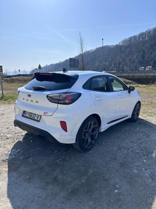 Ford Puma ST Performance Pack - Jamstvo + 2 Seta guma, 2022 god.