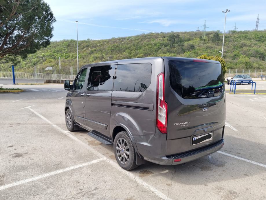 V362 Custom Tourneo 320 SWB Titanium X A_M 170ks, 2022 god.