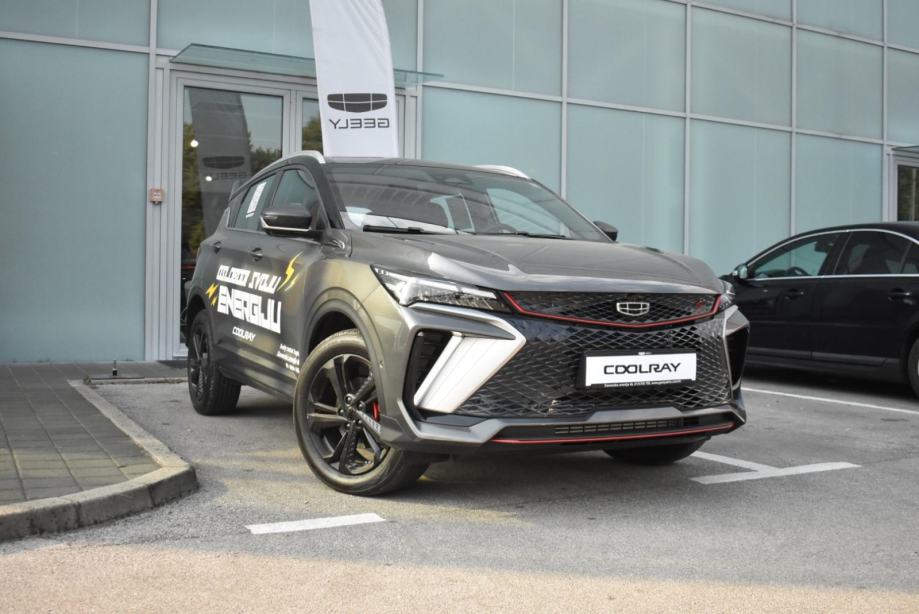 Geely Coolray SX11 1.5TD DCT GF CBU, 360 KAMERA, PANORAMA, EL. POMICAN ...