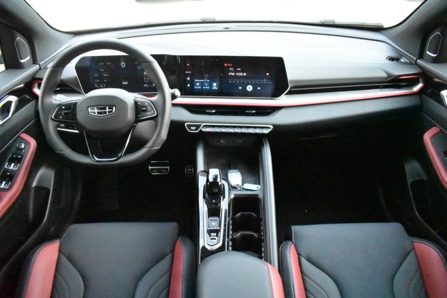 Geely Coolray SX11 1.5TD DCT GF CBU, 360 KAMERA, PANORAMA, EL. POMICAN ...