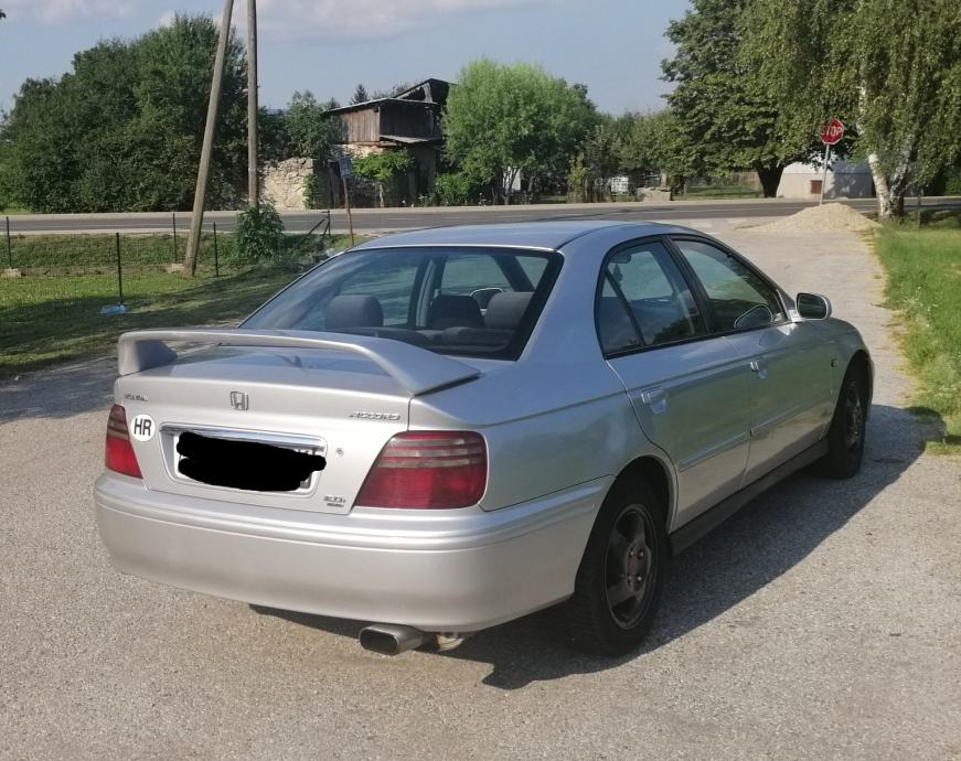 Honda Accord 2,0 i ES, 2001 god. Honda Accord 2,0 i ES, 2001 god.