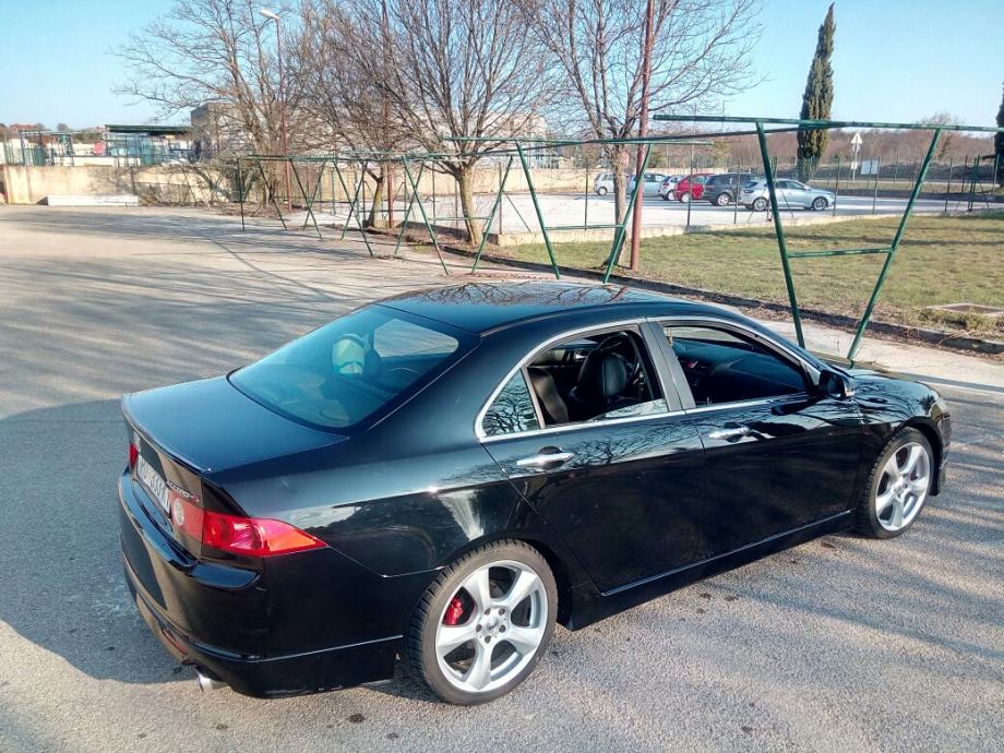 Honda Accord 2 4