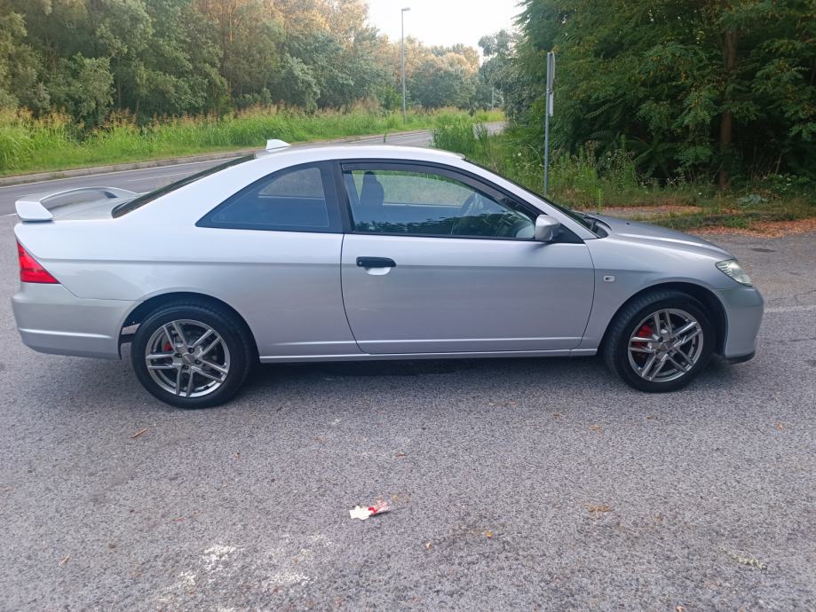 Honda Civic Coupe 1 7