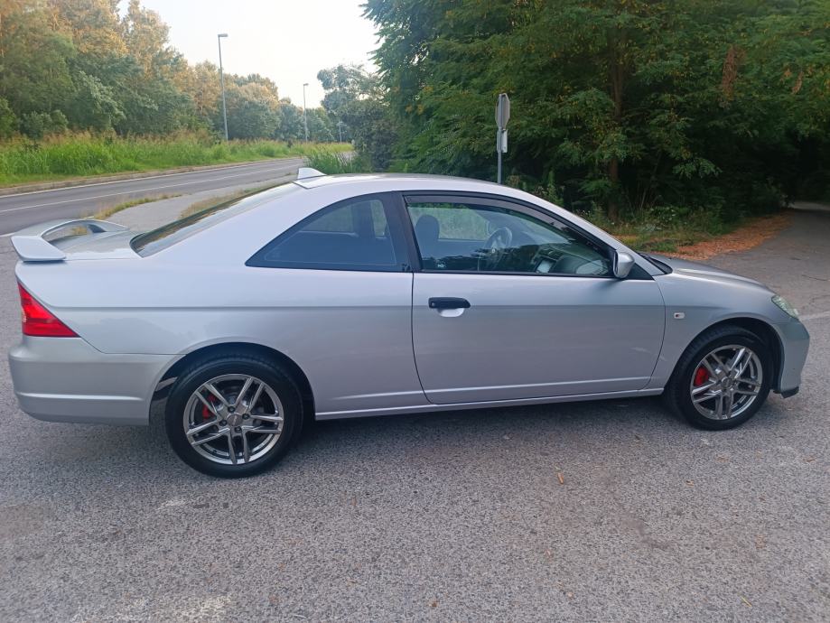 Honda Civic Coupe 1 7