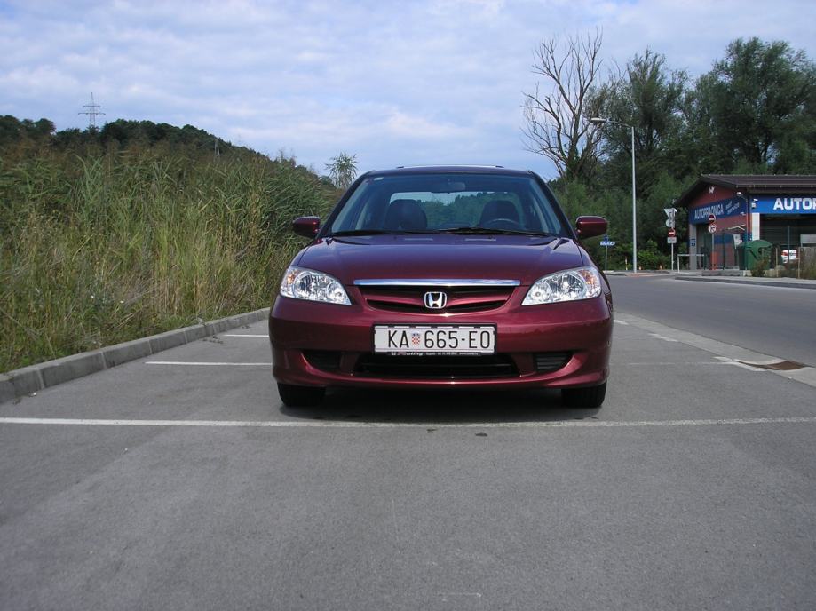 Honda Civic Sedan 1.6 i ES, 2005 god.
