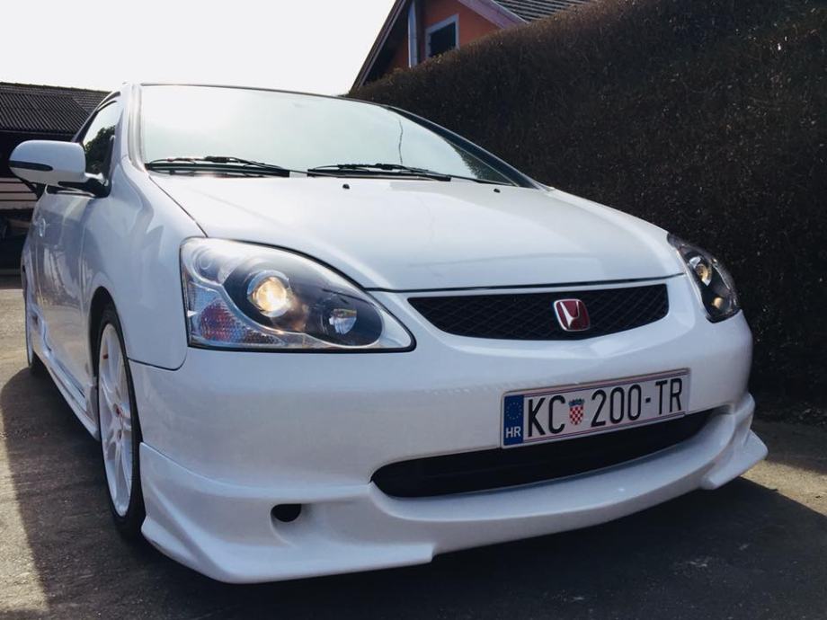 HONDA CIVIC TYPE R EP3 K20A2, 2002 god.