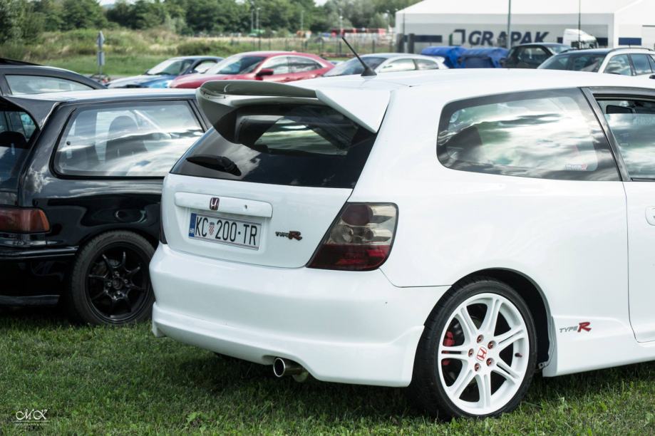 HONDA CIVIC TYPE R EP3 K20A2, 2002 god.