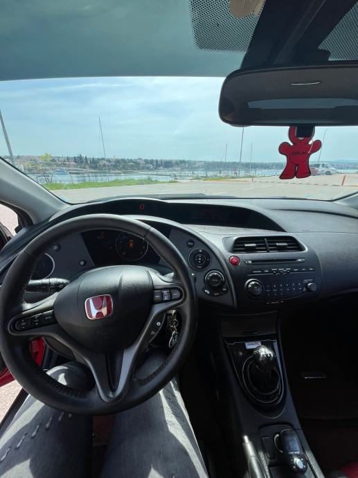 Honda Civic Type R FN2, 2008 god.