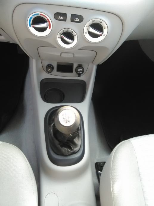 Hyundai Accent 1,4 GL + PLIN, 2006 god.