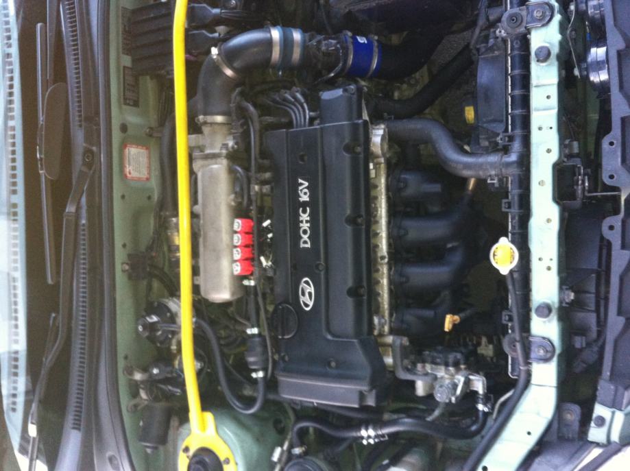 Hyundai Accent 2.0, 2004 god.