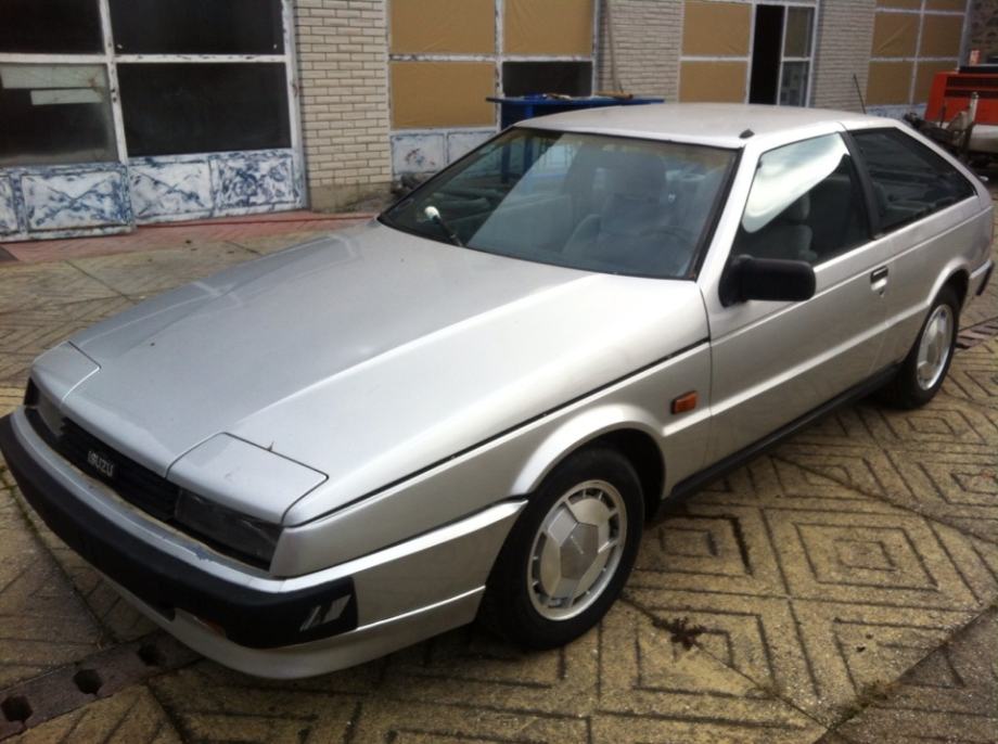 Isuzu piazza turbo, 1991 god.