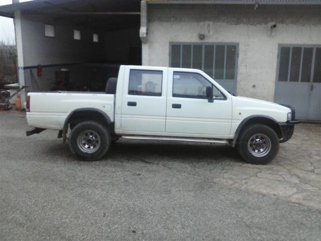 Isuzu Trooper Pick up HITNO, 1990 god.