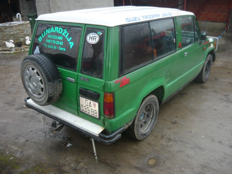 Isuzu Trooper ubs-52, 1985 god.