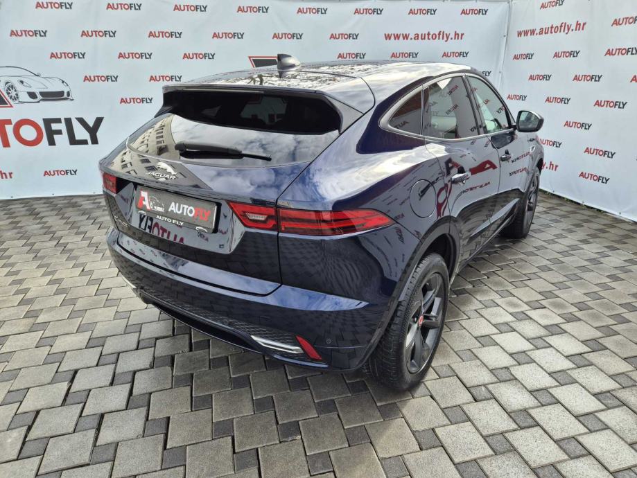 Jaguar E-Pace 1.5T R Dynamic, Led, ACC, HR auto, Kamera, u PDV-u, 2022 god.