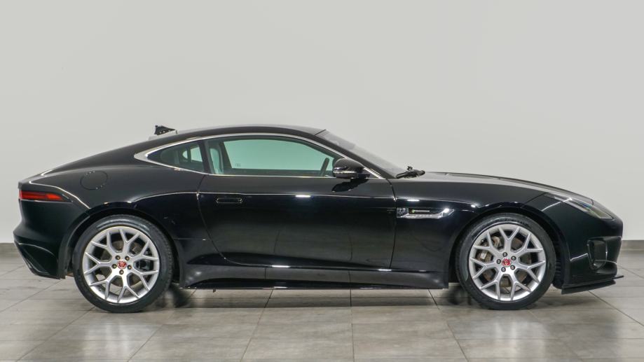 JAGUAR F-TYPE COUPE 2.0T R-DYNAMIC, 2019 god.