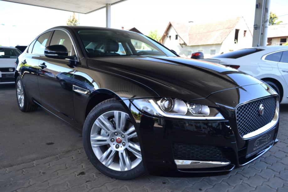 Jaguar XF Prestige 20d Automatik, 2019 god.