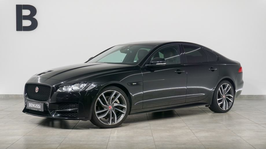 JAGUAR XF R-SPORT 2.0 D, 2016 god.