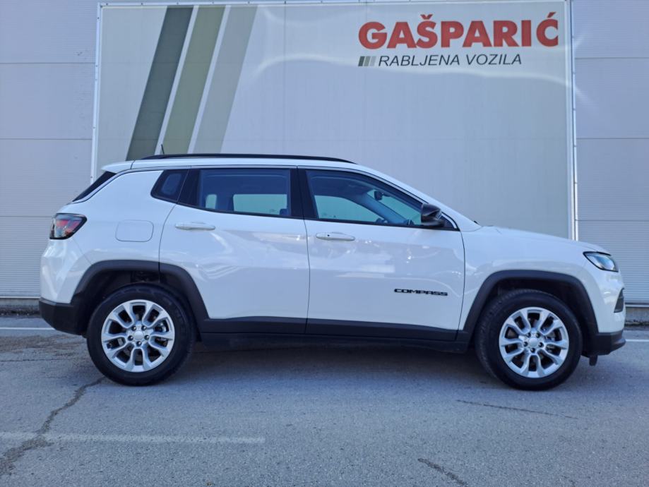 Jeep Compass 1,6 Multijet Longitude, 2022 god.