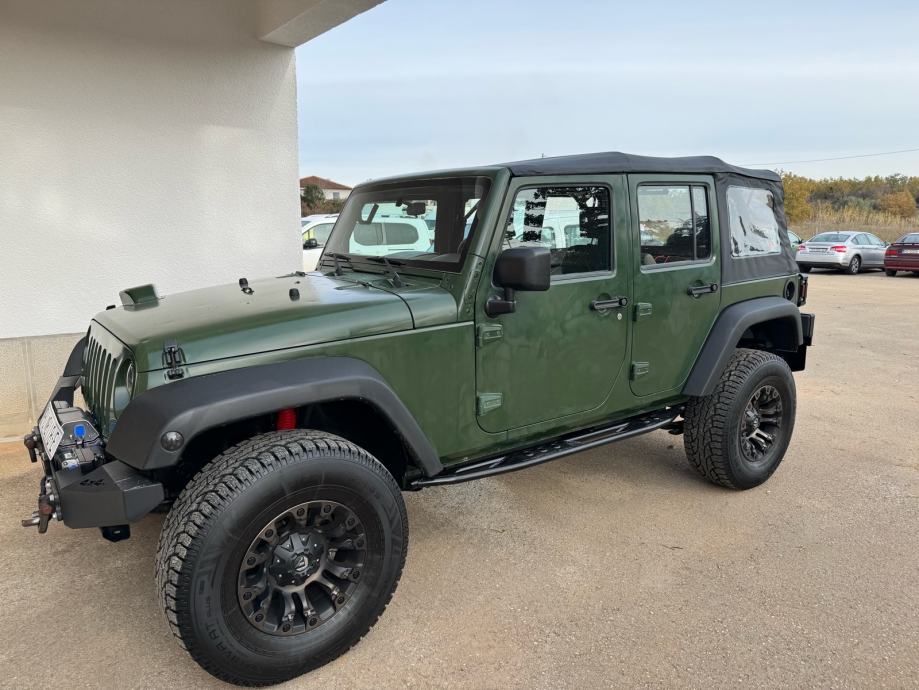 Jeep Wrangler J8 Military edition, 2008 god.