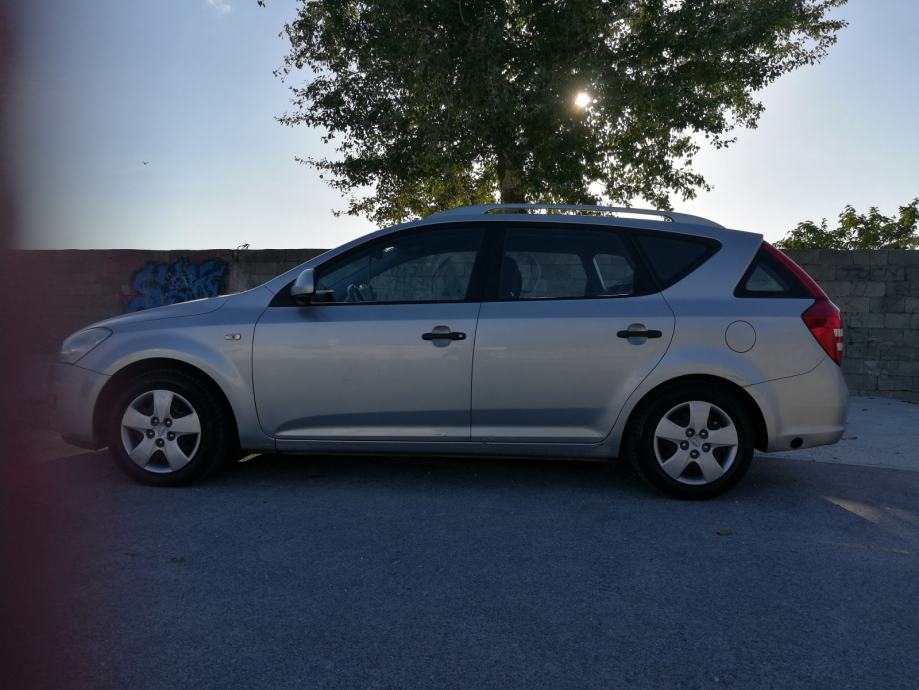 Kia ceed Sportswagon karavan, 2008 god.