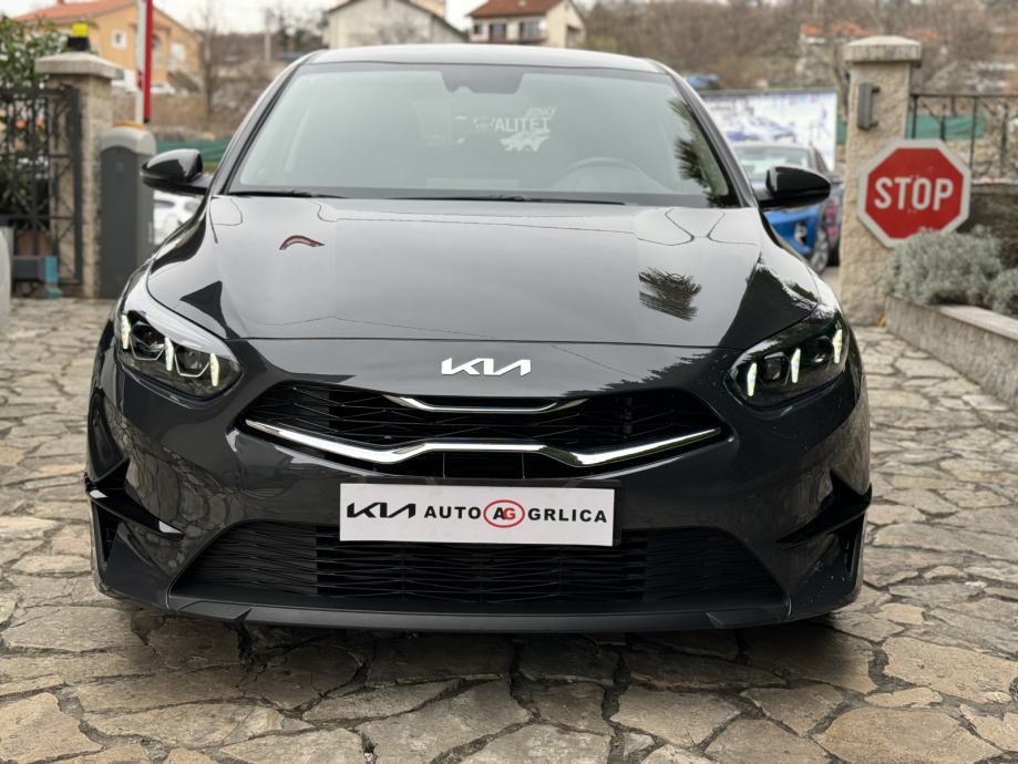 Kia Ceed 1.5 T-GDI EX VISION- 14.940km- AKCIJA!!!, 2023 god.