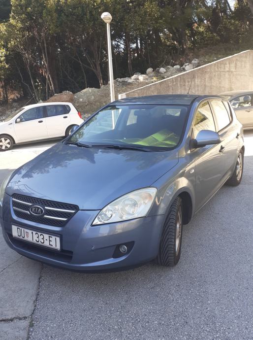 Kia Ceed (ceed) 1,4, 2008 god.