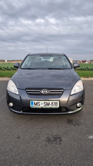 Kia Ceed (ceed) 1,4, 2009 god.