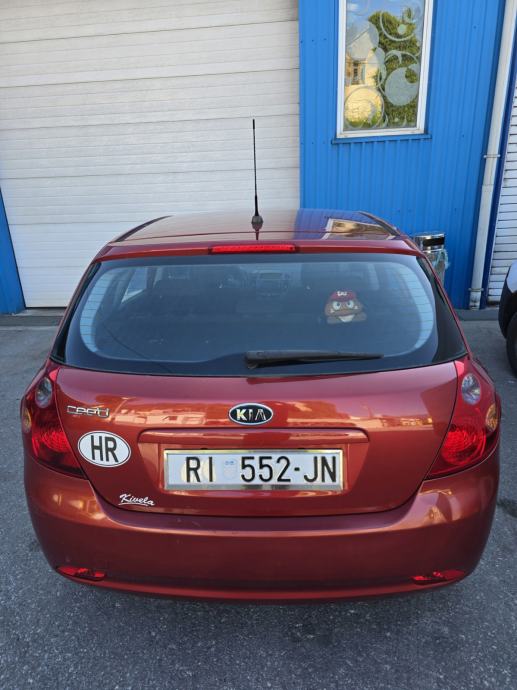 Kia Ceed (ceed) 1,4, 2008 god.