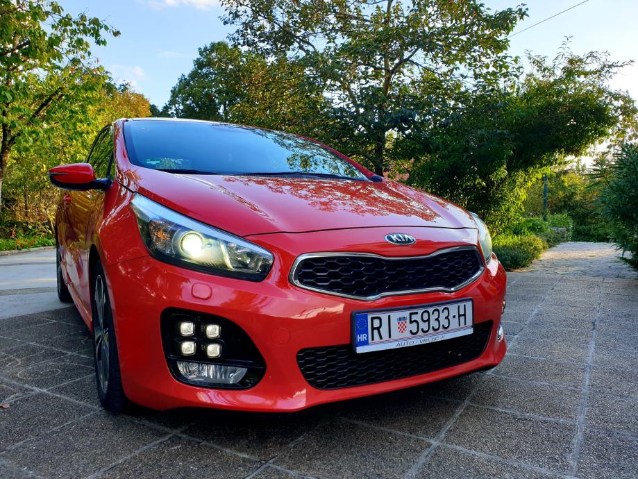 Kia Ceed 1,6 CRDi GT-Line, 2016 god.