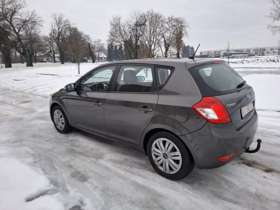 Kia Ceed (ceed) 1,6 CRDi, 2010 god.
