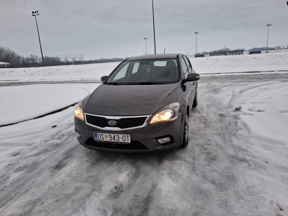 Kia Ceed (ceed) 1,6 CRDi, 2010 god.
