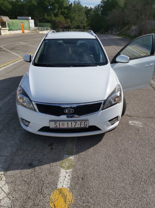 Kia Ceed (ceed) Sportswagon Karavan 1,6, 2009 god.