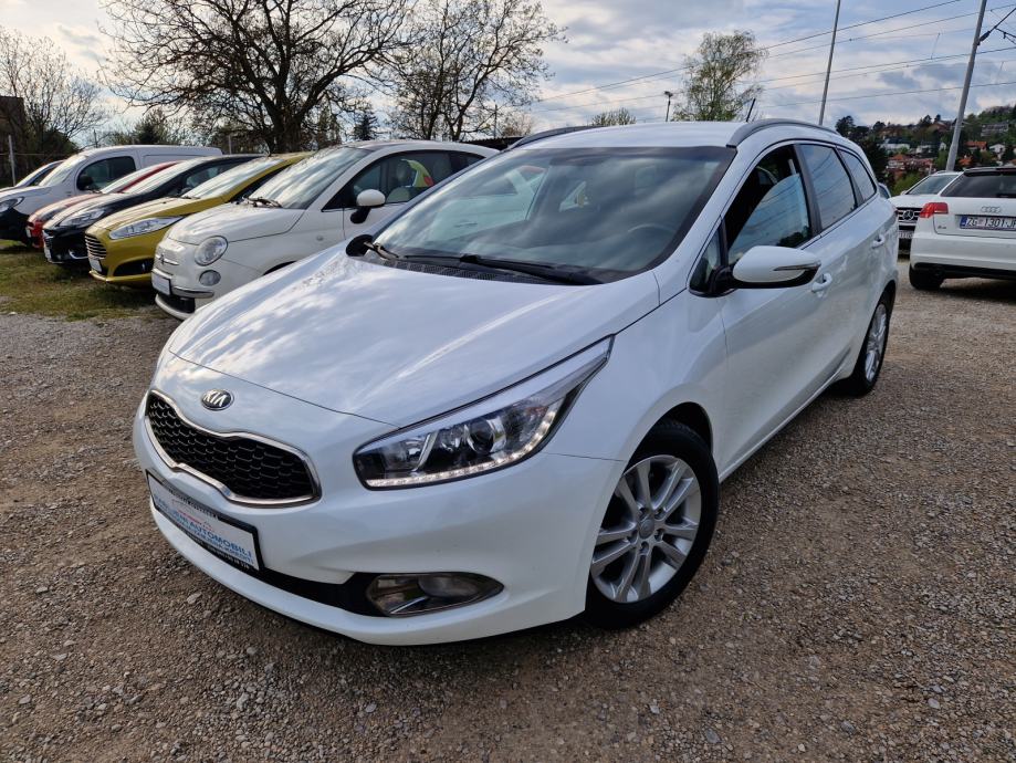 Kia Ceed Sportswagon 1.6 CRDi Dream Team -NAVI-KAMERA-110 KS-MOD.2016 ...