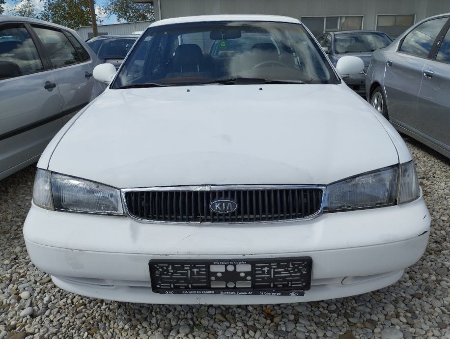 Kia Clarus 1,8 SLX, 1998 god.
