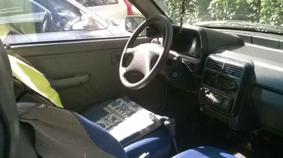 Kia Pride, 2000.g., 150 000 km, 250 Eur, 2000 god.