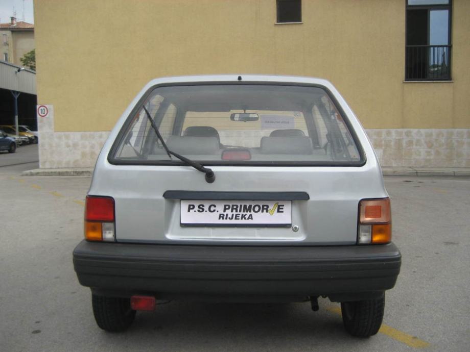 Kia Pride 5S, 2000 god.