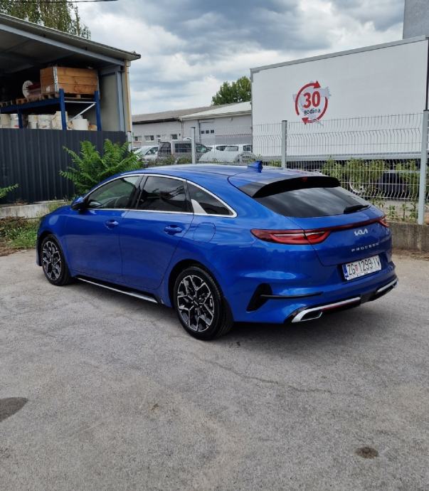 Kia ProCeed Gt Line 1.5 automatik KAO NOV., 2022 god.