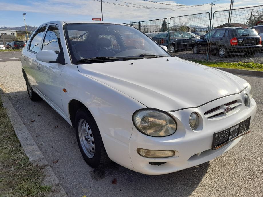 Kia Shuma 1,5 i 16V, 2000 god.