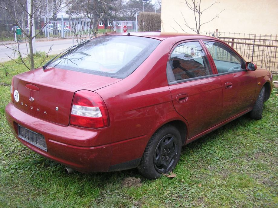 Kia Shuma 1,5 i 16V, 2000 god.