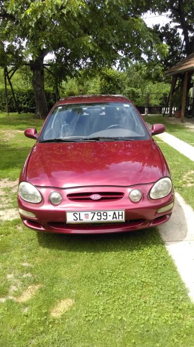 Kia Spectra, 2002 god.