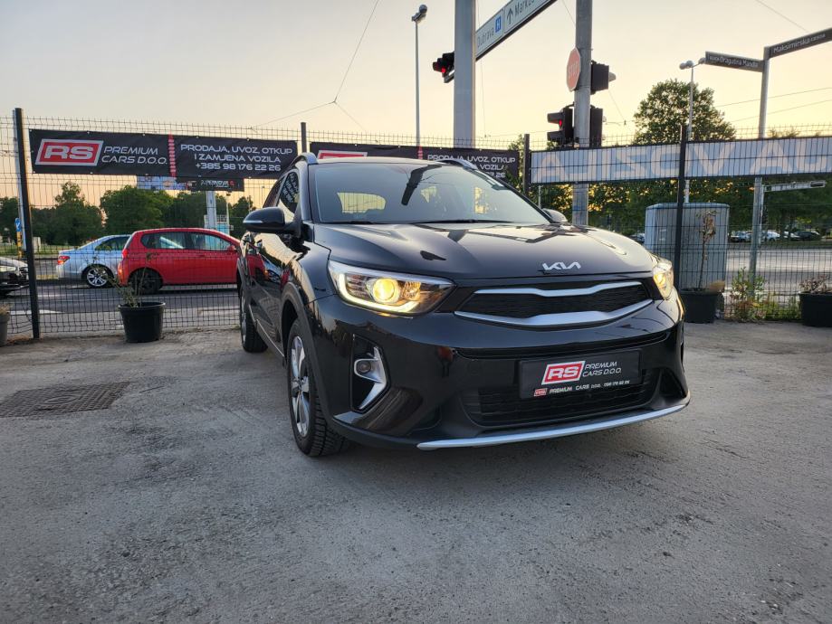 KIA STONIC 1.0 T-GDi URBAN, PDC, R-KAM, KLIMA, REGAN, 7G GARAN, ALU 16, 2022 god.