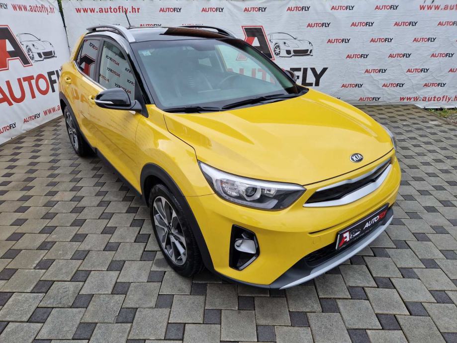 Kia Stonic 1.6 CRDi, Led, Kamera, KeylessGO, Tempomat, 17 alu, 2018 god.