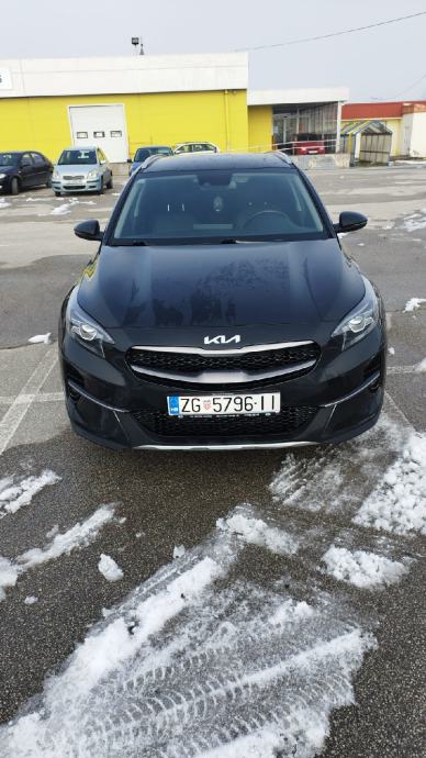 Kia XCeed 1.6 CRDI automatik, 2021 god. Kia XCeed 1.6 CRDI automatik, 2021 god.