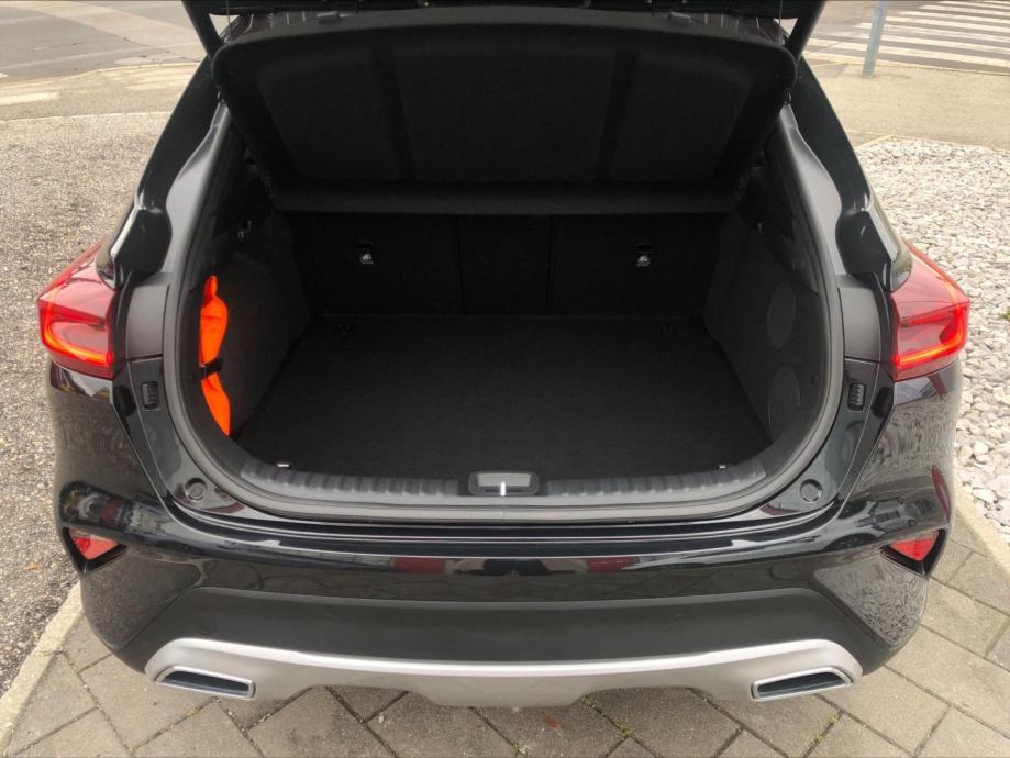 KIA XCeed 1.6 CRDI ISG PREMIUM DCT7, 2020 god. KIA XCeed 1.6 CRDI ISG PREMIUM DCT7, 2020 god.